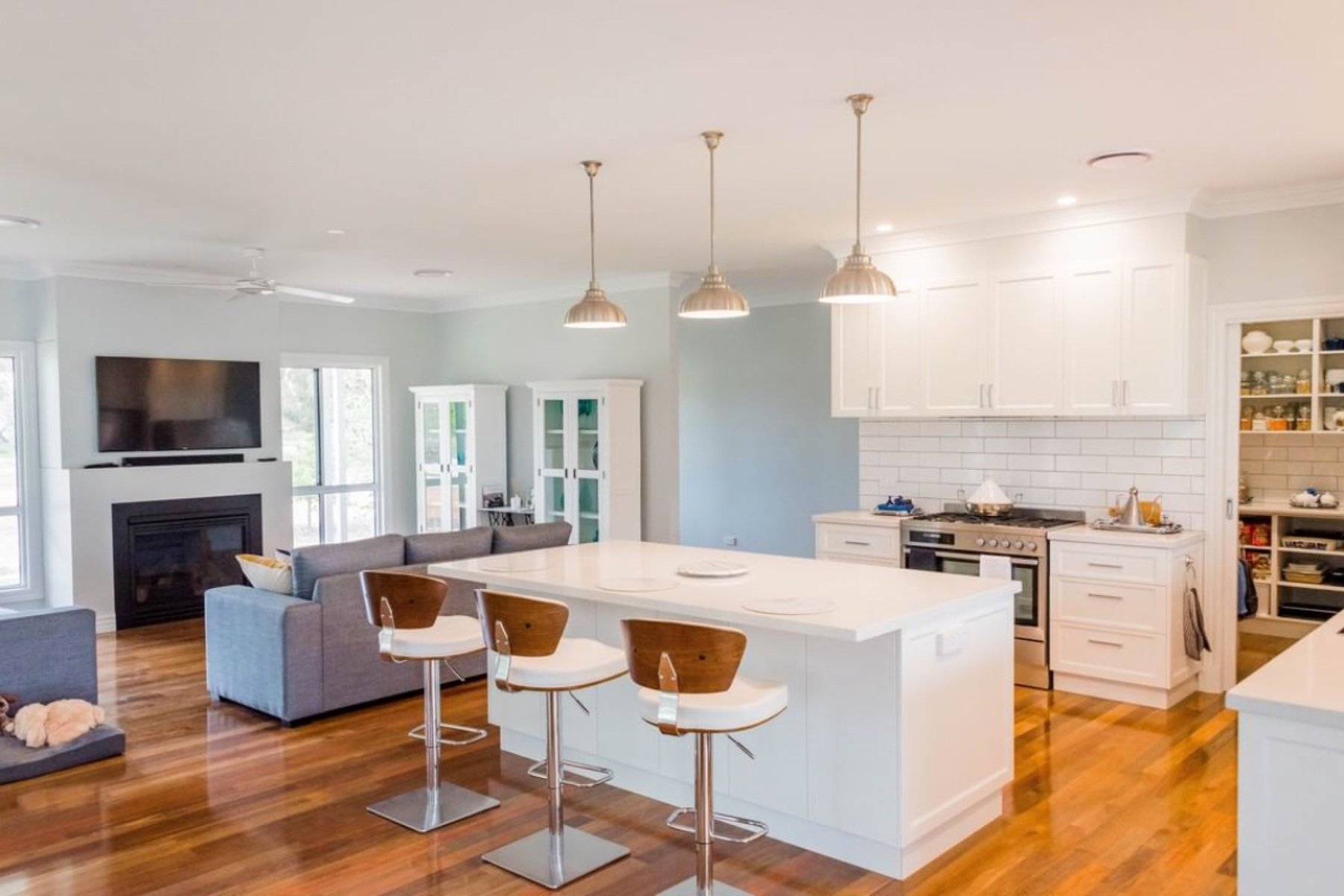 Top tips to make the most of your open-plan home